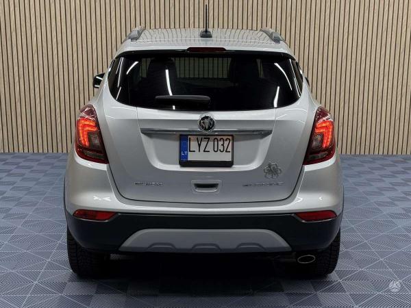 Buick Encore 2018 Marijampole vietnē Pelēks Buick Encore 2018 Marijampole, ar dzinēja tilpumu 1.36 L un nobraukumu 90 tūkst. km par 8450 €, foto 8 vietnē AUTOMOTO.COM.LV