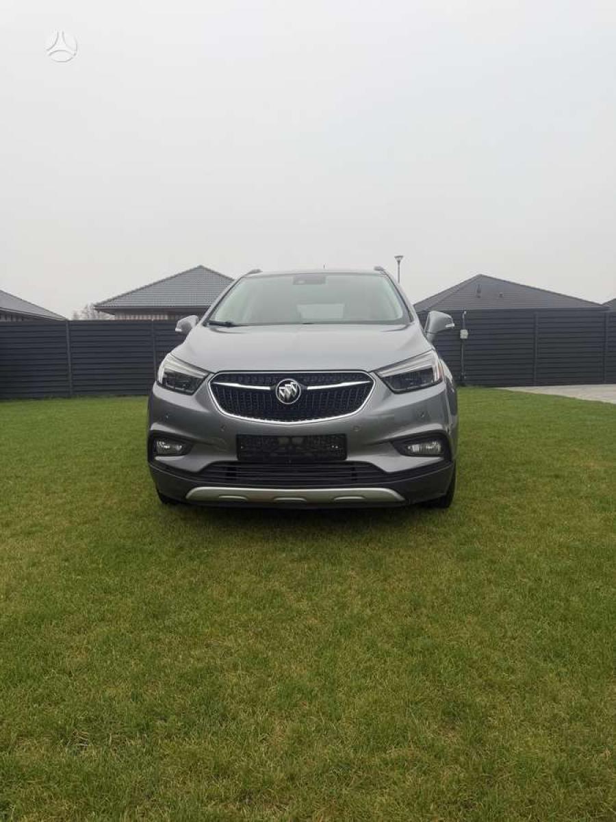 Pelēks Buick Encore 2019 Klaipėda, ar dzinēja tilpumu 1.40 L un nobraukumu 62 tūkst. km par 12990 €, foto 1 vietnē AUTOMOTO.COM.LV
