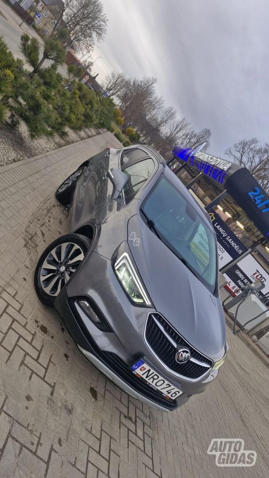 Grey Buick Encore 2019 in Plunge, with an engine capacity of 1.40 L and mileage of 134 thousand km for 10800 €, photo 4 on AUTOMOTO.COM.LV