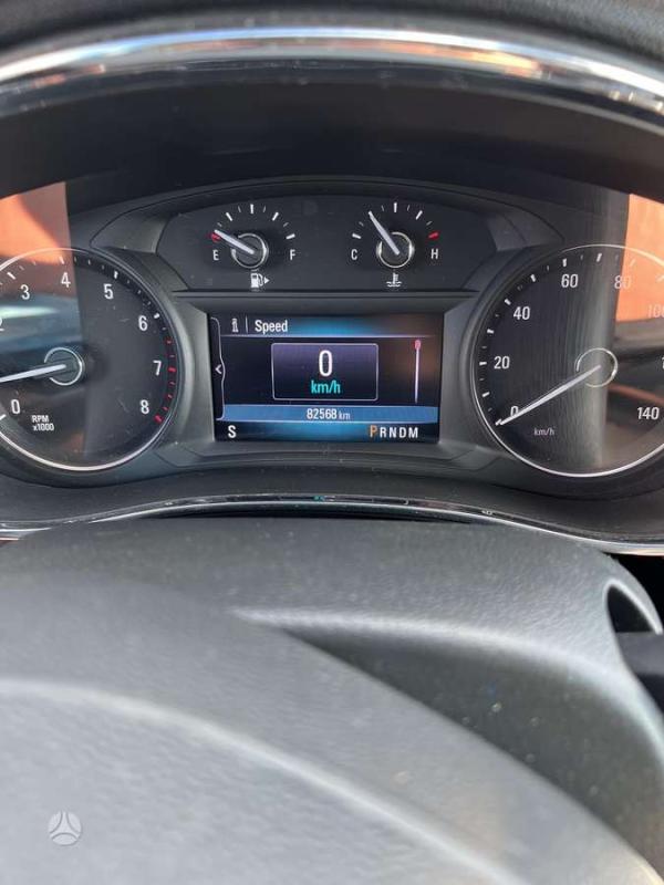 Pelēks Buick Encore 2019 Plungė, ar dzinēja tilpumu 1.36 L un nobraukumu 83 tūkst. km par 10700 €, foto 6 vietnē AUTOMOTO.COM.LV