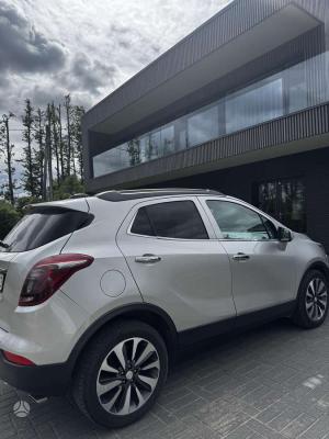 Grey Buick Encore 2017 in Kaunas, with an engine capacity of 1.40 L and mileage of 185 thousand km for 7500 €, photo 4 on AUTOMOTO.COM.LV