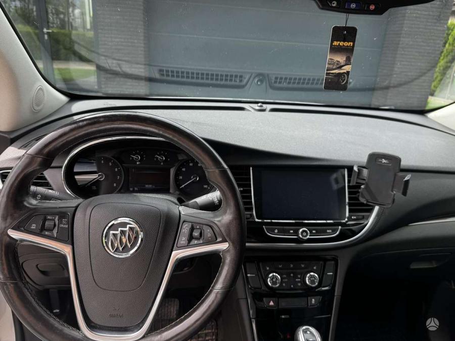 Grey Buick Encore 2017 in Kaunas, with an engine capacity of 1.40 L and mileage of 185 thousand km for 7500 €, photo 8 on AUTOMOTO.COM.LV