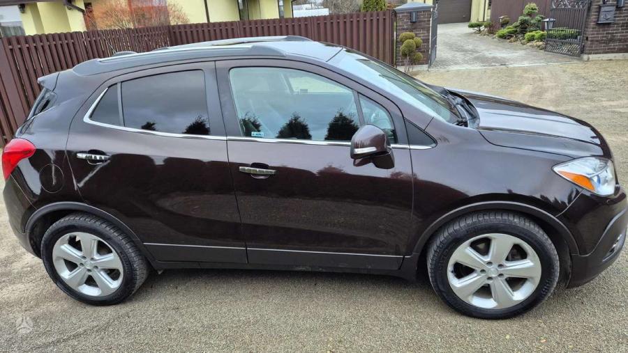 Buick Encore 2016 in Siauliai, with an engine capacity of 1.40 L and mileage of 175 thousand km for 8900 €, photo 9 on AUTOMOTO.COM.LV