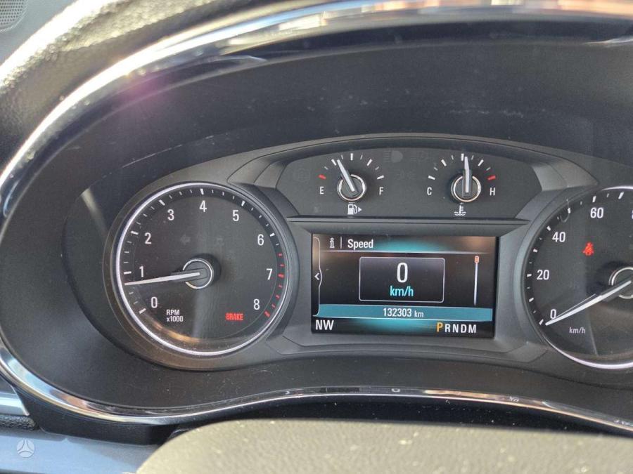 Red Buick Encore 2017 in Klaipeda, with an engine capacity of 1.36 L and mileage of 132 thousand km for 7300 €, photo 1 on AUTOMOTO.COM.LV