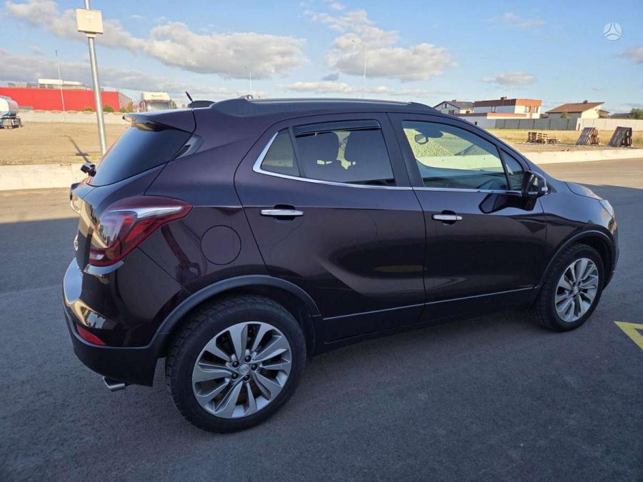 Red Buick Encore 2017 in Klaipeda, with an engine capacity of 1.36 L and mileage of 132 thousand km for 7300 €, photo 11 on AUTOMOTO.COM.LV