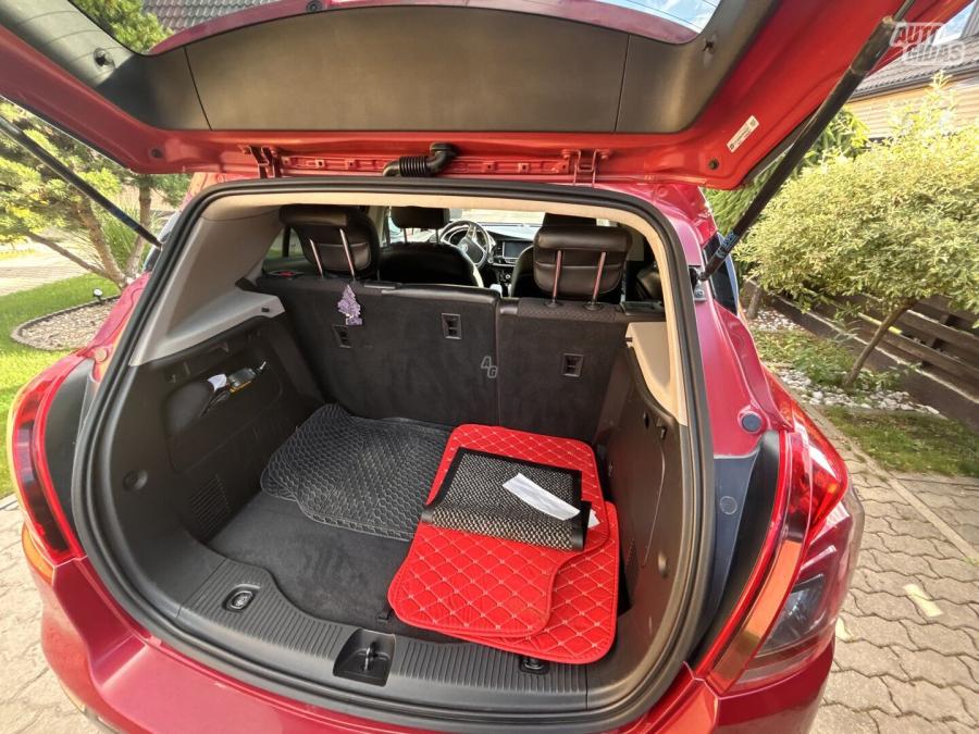 Red Buick Encore 2018 in Kaunas, with an engine capacity of 1.40 L and mileage of 183 thousand km for 10000 €, photo 14 on AUTOMOTO.COM.LV
