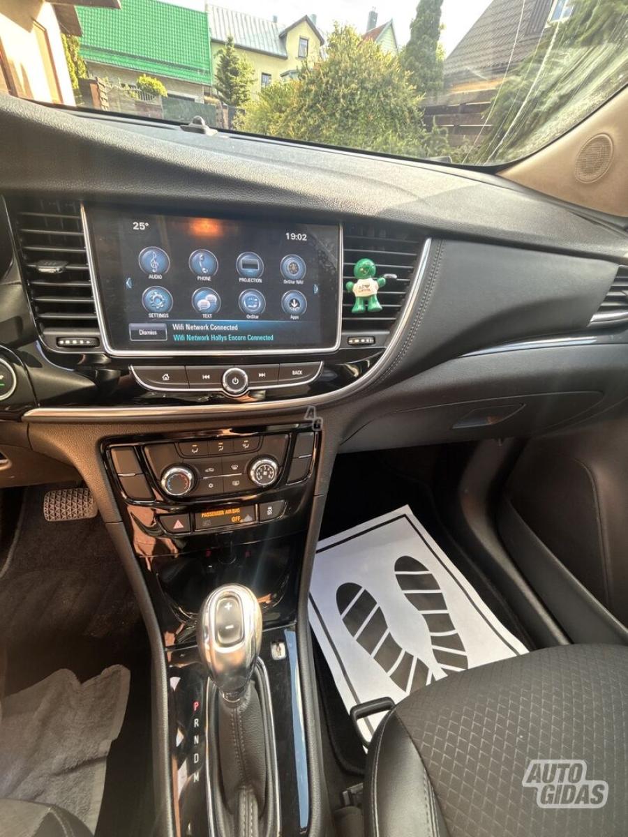 Red Buick Encore 2018 in Kaunas, with an engine capacity of 1.40 L and mileage of 183 thousand km for 10000 €, photo 15 on AUTOMOTO.COM.LV