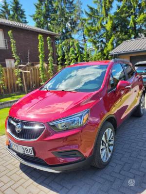 Red Buick Encore 2019 in Panevezys, with an engine capacity of 1.36 L and mileage of 33 thousand km for 10500 €, photo 4 on AUTOMOTO.COM.LV