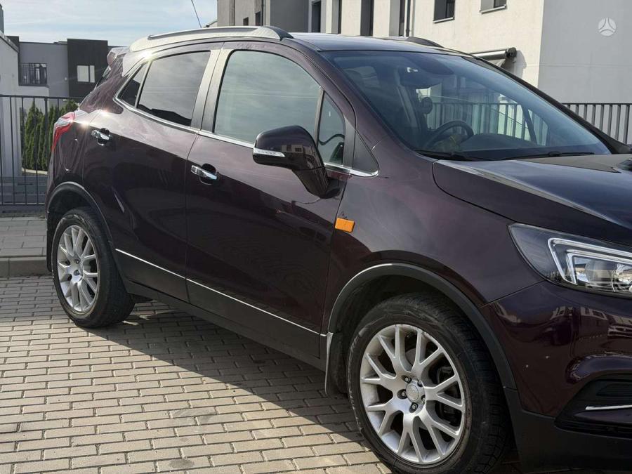 Violet Buick Encore 2017 in Vilnius, with an engine capacity of 1.36 L and mileage of 56 thousand km for 6200 €, photo 7 on AUTOMOTO.COM.LV