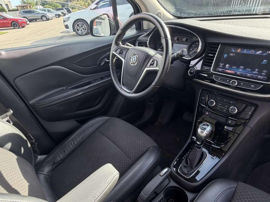 Violet Buick Encore 2017 in Vilnius, with an engine capacity of 1.36 L and mileage of 56 thousand km for 6200 €, photo 13 on AUTOMOTO.COM.LV