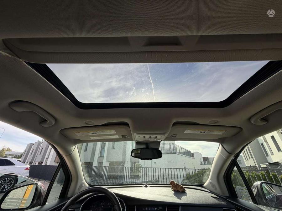 Violet Buick Encore 2017 in Vilnius, with an engine capacity of 1.36 L and mileage of 56 thousand km for 6200 €, photo 17 on AUTOMOTO.COM.LV