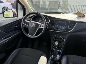 Violet Buick Encore 2017 in Vilnius, with an engine capacity of 1.36 L and mileage of 56 thousand km for 6200 €, photo 18 on AUTOMOTO.COM.LV