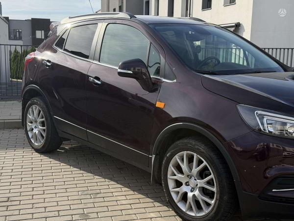 Buick Encore 2017 Viļņa vietnē Violets Buick Encore 2017 Viļņa, ar dzinēja tilpumu 1.36 L un nobraukumu 56 tūkst. km par 6200 €, foto 7 vietnē AUTOMOTO.COM.LV