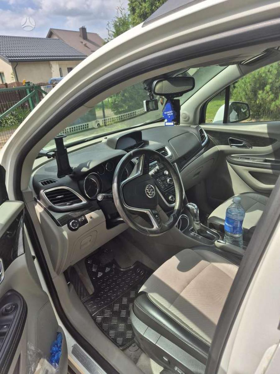 Balts Buick Encore 2013 Kauņa, ar dzinēja tilpumu 0.00 L un nobraukumu 203 tūkst. km par 6200 €, foto 5 vietnē AUTOMOTO.COM.LV