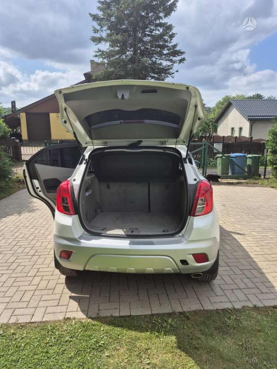 Balts Buick Encore 2013 Kauņa, ar dzinēja tilpumu 0.00 L un nobraukumu 203 tūkst. km par 6200 €, foto 7 vietnē AUTOMOTO.COM.LV