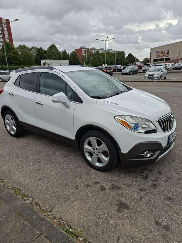 Balts Buick Encore 2016 Klaipėda, ar dzinēja tilpumu 1.36 L un nobraukumu 72 tūkst. km par 7200 €, foto 3 vietnē AUTOMOTO.COM.LV