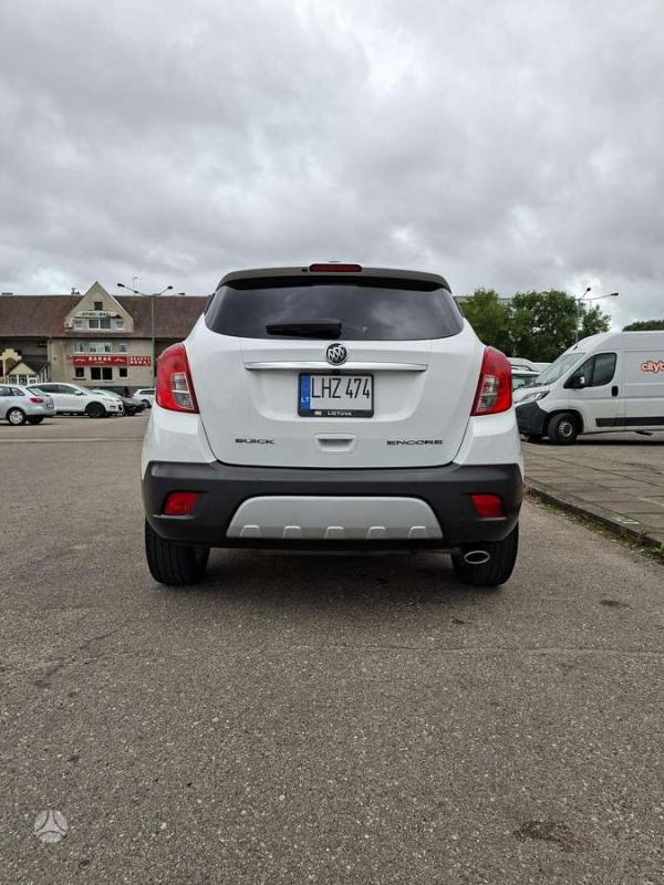 Balts Buick Encore 2016 Klaipėda, ar dzinēja tilpumu 1.36 L un nobraukumu 72 tūkst. km par 7200 €, foto 5 vietnē AUTOMOTO.COM.LV