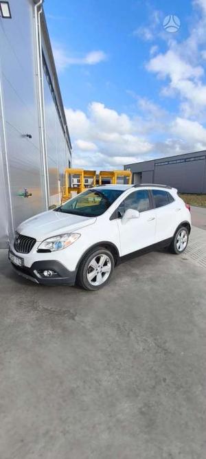 Balts Buick Encore 2016 Klaipėda, ar dzinēja tilpumu 1.36 L un nobraukumu 156 tūkst. km par 6500 €, foto  vietnē AUTOMOTO.COM.LV