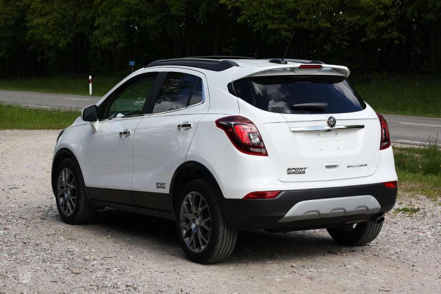 White Buick Encore 2017 in Kretinga, with an engine capacity of 1.40 L and mileage of 127 thousand km for 10800 €, photo 9 on AUTOMOTO.COM.LV
