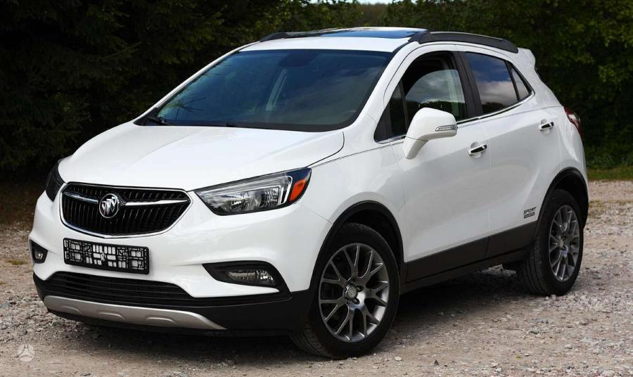 White Buick Encore 2017 in Kretinga, with an engine capacity of 1.40 L and mileage of 127 thousand km for 10800 €, photo 1 on AUTOMOTO.COM.LV