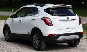 White Buick Encore 2017 in Kretinga, with an engine capacity of 1.40 L and mileage of 127 thousand km for 10800 €, photo 8 on AUTOMOTO.COM.LV