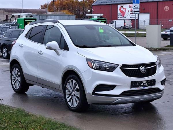 White Buick Encore 2017 in Siauliai, with an engine capacity of 1.40 L and mileage of 170 thousand km for 8450 €, photo 1 on AUTOMOTO.COM.LV