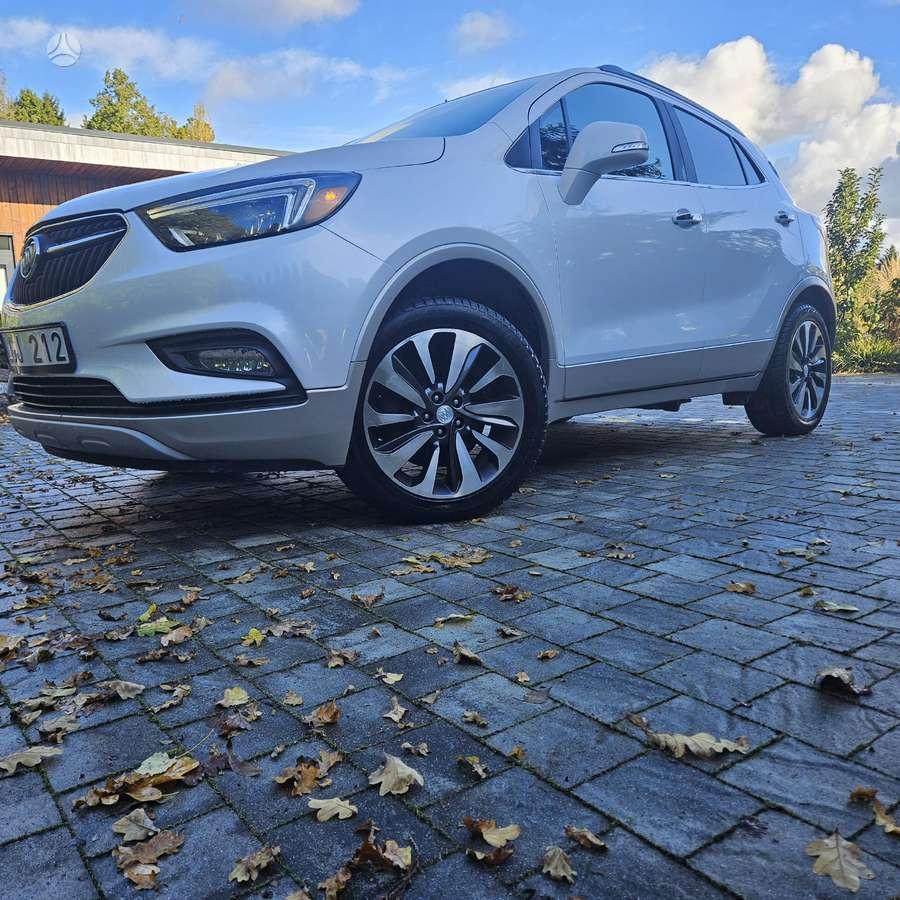 White Buick Encore 2018 in Telschi, with an engine capacity of 1.36 L and mileage of 50 thousand km for 10500 €, photo 12 on AUTOMOTO.COM.LV