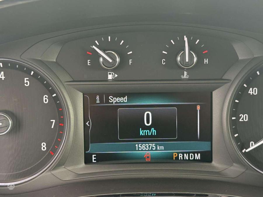 White Buick Encore 2018 in Kretinga, with an engine capacity of 1.36 L and mileage of 156 thousand km for 10750 €, photo 22 on AUTOMOTO.COM.LV