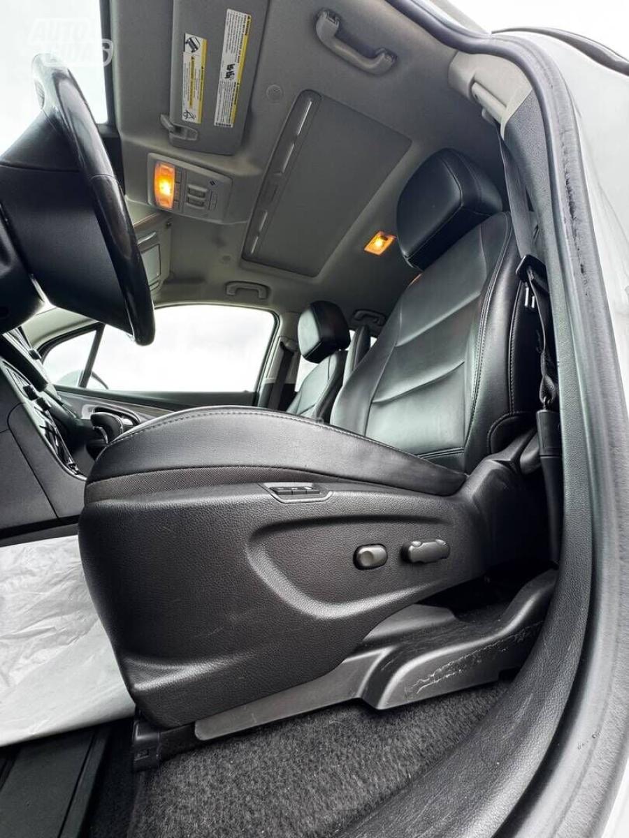 White Buick Encore 2019 in Klaipeda, with an engine capacity of 1.40 L and mileage of 162 thousand km for 9250 €, photo 15 on AUTOMOTO.COM.LV