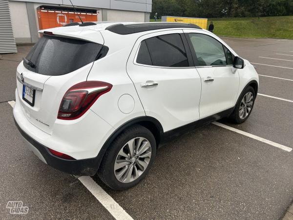 Balts Buick Encore 2019 Viļņa, ar dzinēja tilpumu 1.40 L un nobraukumu 126 tūkst. km par 9500 €, foto 3 vietnē AUTOMOTO.COM.LV