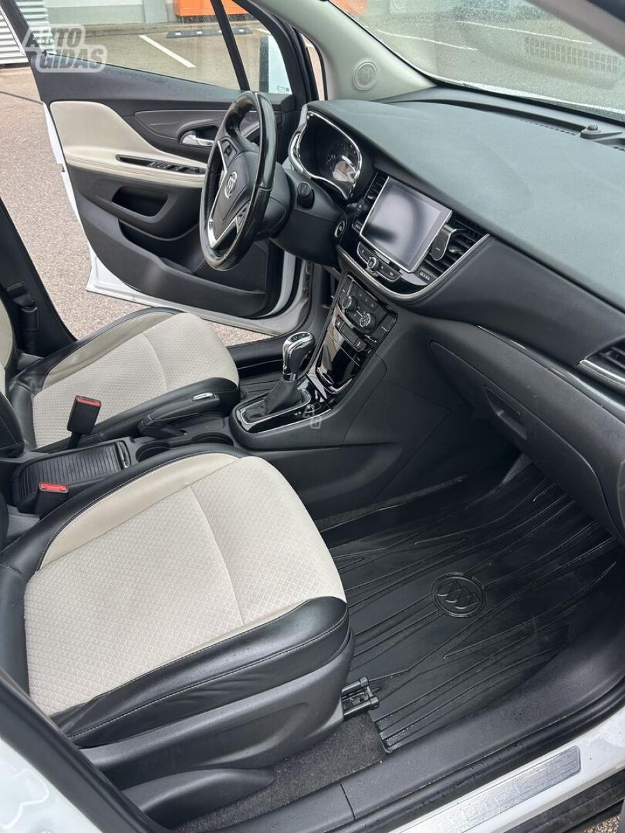 Balts Buick Encore 2019 Viļņa, ar dzinēja tilpumu 1.40 L un nobraukumu 126 tūkst. km par 9500 €, foto 12 vietnē AUTOMOTO.COM.LV