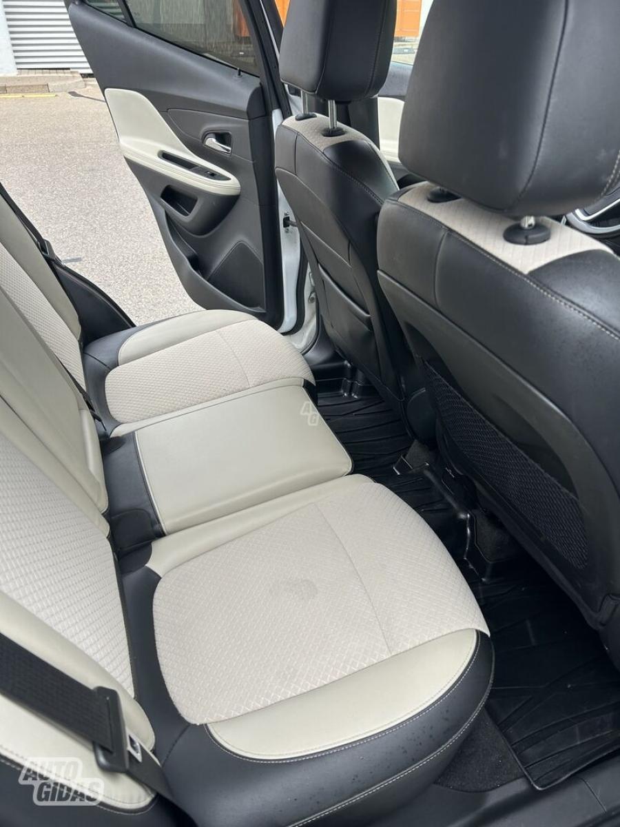 Balts Buick Encore 2019 Viļņa, ar dzinēja tilpumu 1.40 L un nobraukumu 126 tūkst. km par 9500 €, foto 13 vietnē AUTOMOTO.COM.LV