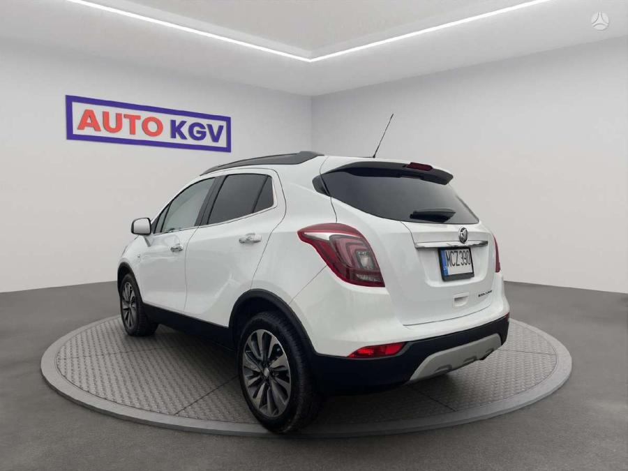 White Buick Encore 2021 in Vilnius, with an engine capacity of 1.40 L and mileage of 73 thousand km for 13499 €, photo 3 on AUTOMOTO.COM.LV