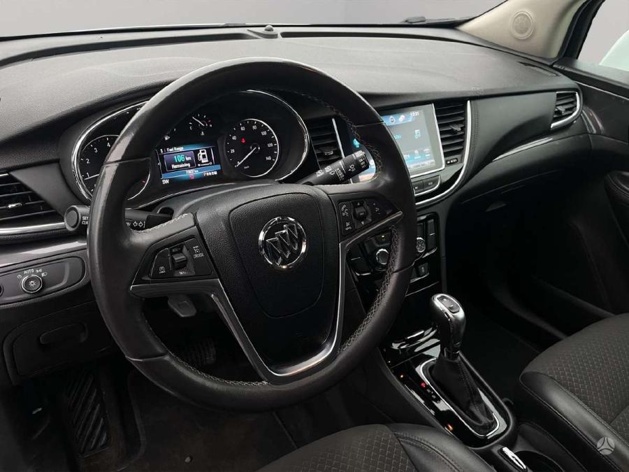 White Buick Encore 2021 in Vilnius, with an engine capacity of 1.40 L and mileage of 73 thousand km for 13499 €, photo 13 on AUTOMOTO.COM.LV