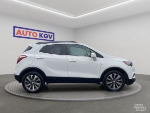 White Buick Encore 2021 in Vilnius, with an engine capacity of 1.40 L and mileage of 73 thousand km for 12999 €, photo 6 on AUTOMOTO.COM.LV