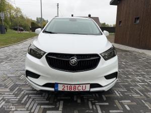 White Buick Encore 2021 in Plunge, with an engine capacity of 1.40 L and mileage of 167 thousand km for 12750 €, photo 3 on AUTOMOTO.COM.LV