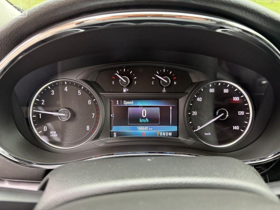 White Buick Encore 2021 in Plunge, with an engine capacity of 1.40 L and mileage of 167 thousand km for 12750 €, photo 16 on AUTOMOTO.COM.LV