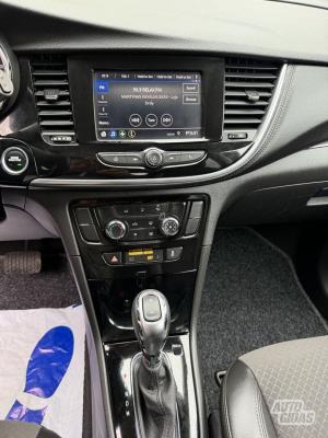 White Buick Encore 2021 in Plunge, with an engine capacity of 1.40 L and mileage of 167 thousand km for 12750 €, photo 20 on AUTOMOTO.COM.LV