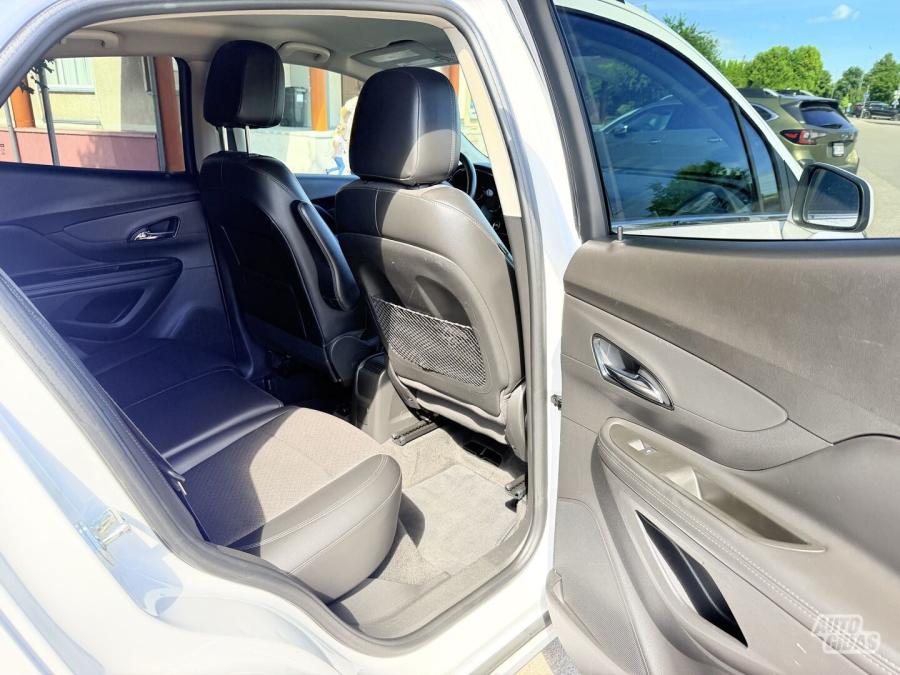 Balts Buick Encore 2021 Plungė, ar dzinēja tilpumu 1.40 L un nobraukumu 167 tūkst. km par 10950 €, foto 10 vietnē AUTOMOTO.COM.LV