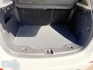 Balts Buick Encore 2021 Plungė, ar dzinēja tilpumu 1.40 L un nobraukumu 167 tūkst. km par 10950 €, foto 17 vietnē AUTOMOTO.COM.LV