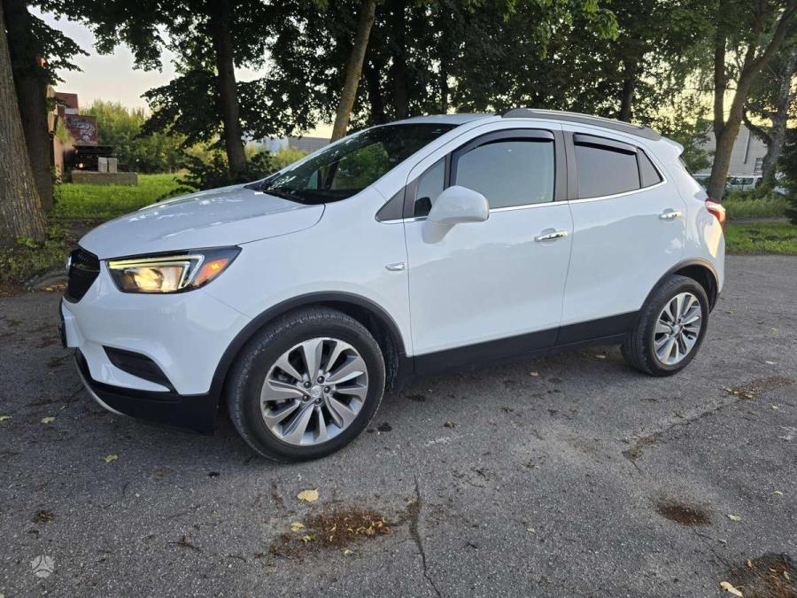 Balts Buick Encore 2020 Šauļi, ar dzinēja tilpumu 1.40 L un nobraukumu 80 tūkst. km par 10850 €, foto 1 vietnē AUTOMOTO.COM.LV