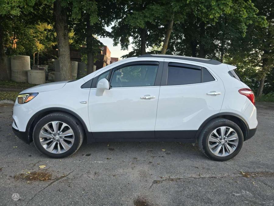Balts Buick Encore 2020 Šauļi, ar dzinēja tilpumu 1.40 L un nobraukumu 80 tūkst. km par 10850 €, foto 3 vietnē AUTOMOTO.COM.LV