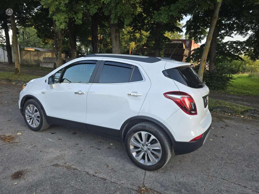 Balts Buick Encore 2020 Šauļi, ar dzinēja tilpumu 1.40 L un nobraukumu 80 tūkst. km par 10850 €, foto 4 vietnē AUTOMOTO.COM.LV