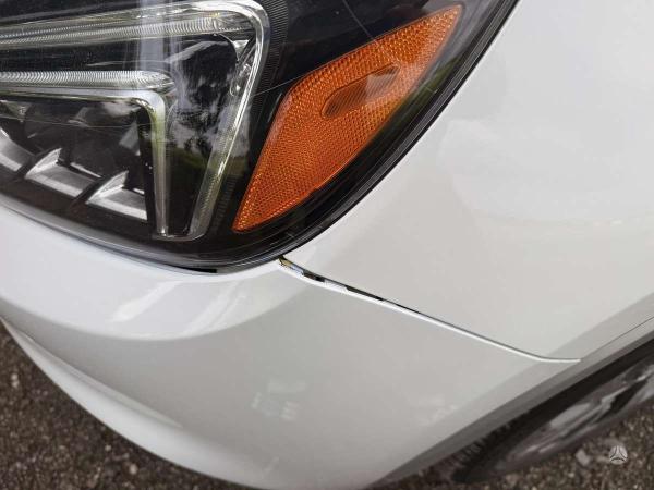White Buick Encore 2018 in Siauliai, with an engine capacity of 1.36 L and mileage of 187 thousand km for 7500 €, photo 2 on AUTOMOTO.COM.LV