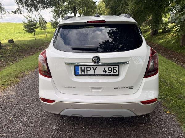 White Buick Encore 2018 in Siauliai, with an engine capacity of 1.36 L and mileage of 187 thousand km for 7500 €, photo 10 on AUTOMOTO.COM.LV