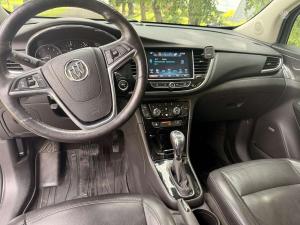 White Buick Encore 2018 in Siauliai, with an engine capacity of 1.36 L and mileage of 187 thousand km for 7500 €, photo 19 on AUTOMOTO.COM.LV