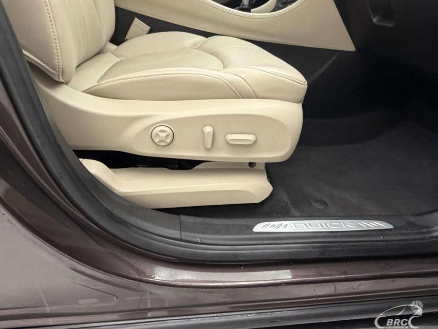 Brown Buick Envision 2020 in Vilnius, with an engine capacity of 2.46 L and mileage of 45 thousand km for 16000 €, photo 7 on AUTOMOTO.COM.LV