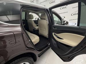 Brown Buick Envision 2020 in Vilnius, with an engine capacity of 2.46 L and mileage of 45 thousand km for 16000 €, photo 14 on AUTOMOTO.COM.LV