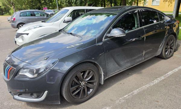 Black Buick Regal 2016 in Kaunas, with an engine capacity of 2.00 L and mileage of 101 thousand km for 10000 €, photo 2 on AUTOMOTO.COM.LV