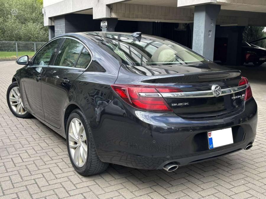 Black Buick Regal 2015 in Kaunas, with an engine capacity of 2.00 L and mileage of 220 thousand km for 4000 €, photo 5 on AUTOMOTO.COM.LV